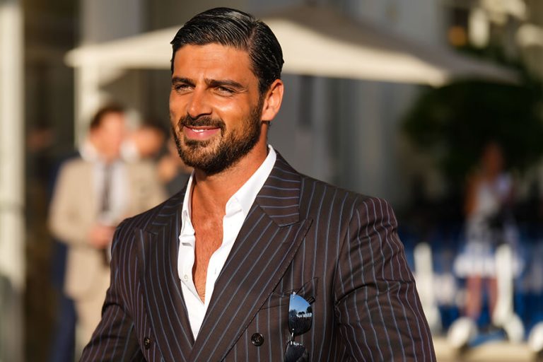 Cine este Michele Morrone - Fapte interesante și viața personală - Atât ...